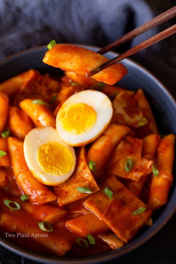 Tteokbokki | Two Plaid Aprons