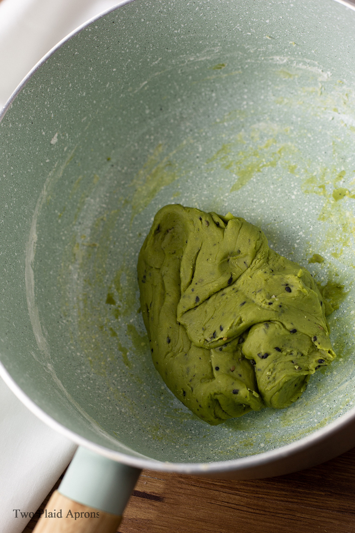 Matcha Mochi Breads | Two Plaid Aprons