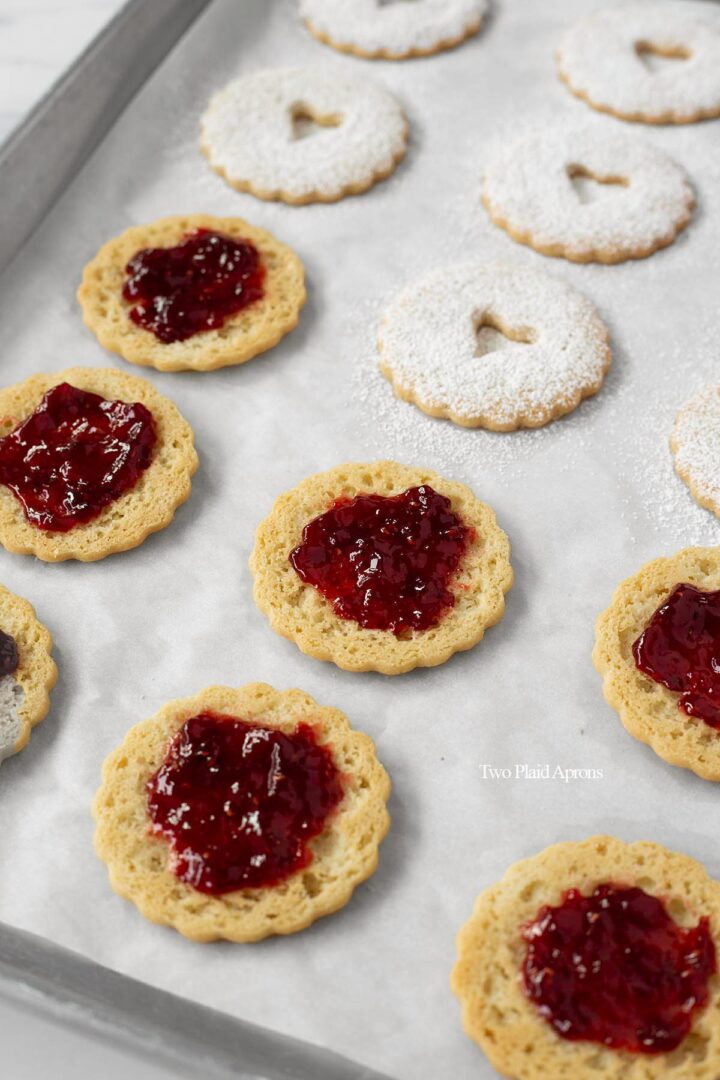 Almond Linzer Cookies | Two Plaid Aprons