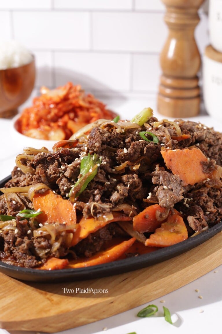 Beef Bulgogi with Vegetables | Two Plaid Aprons