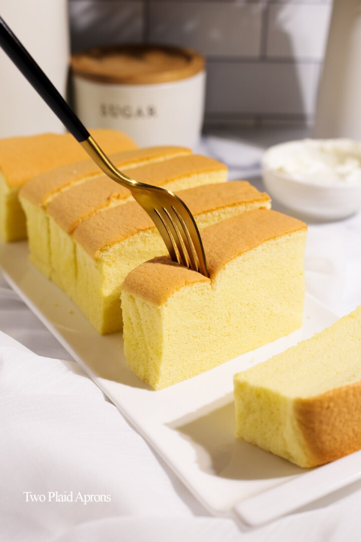 Taiwanese Castella Cake | Two Plaid Aprons