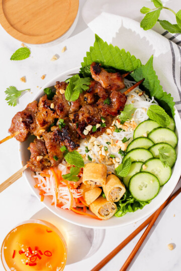 Bún Thịt Nướng (Vietnamese Grilled Pork Vermicelli) | Two Plaid Aprons