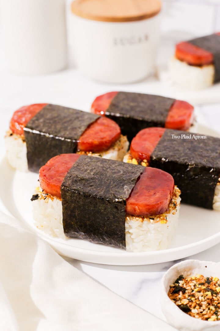 Hawaiian Spam Musubi | Two Plaid Aprons