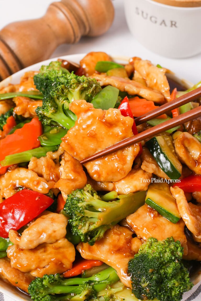 Chicken with Mixed Vegetable Stir Fry | Two Plaid Aprons