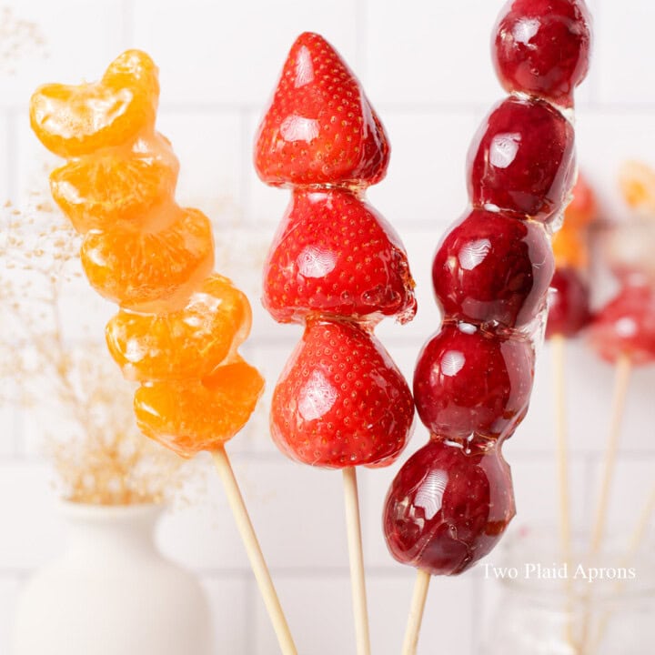 Sparkling Strawberry Lemonade (with Fresh Strawberry Boba) | Two Plaid ...